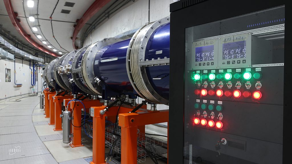 First beam successfully injected into NICA Collider – Joint Institute ...